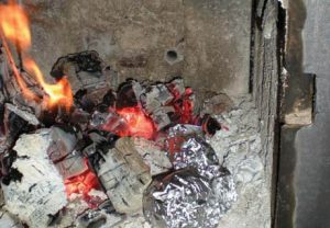 Woodstove cooking - Backwoods Home Magazine