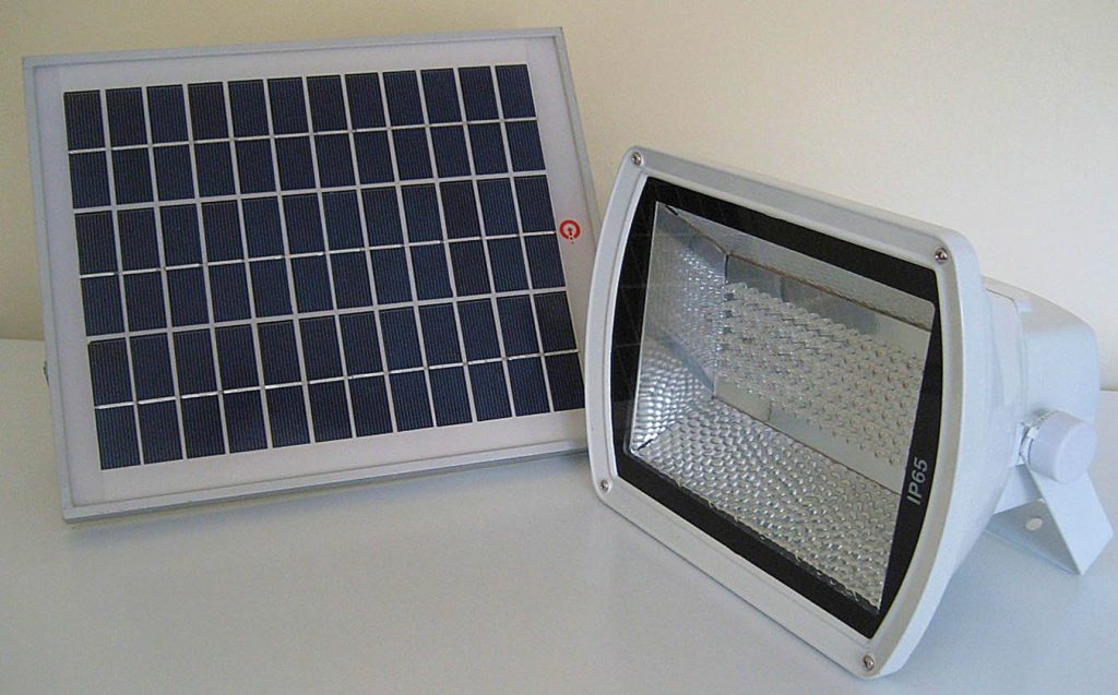 Solar power for farm and ranch - Backwoods Home Magazine