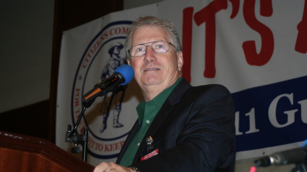 A CHAT WITH TOM GRESHAM