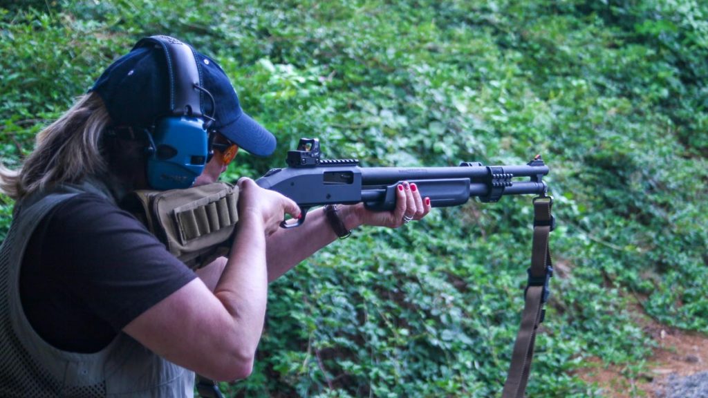 WOMEN ALONE IN BACKWOODS HOMES